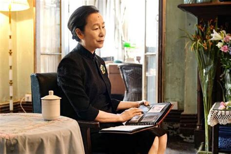 安家江奶奶是谁 奚美娟扮演的江美廷精致有腔调不愧是老戏骨 秀目网