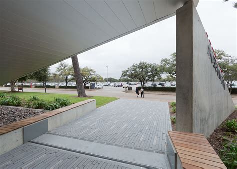 Blaffer Art Museum Renovation By Workac