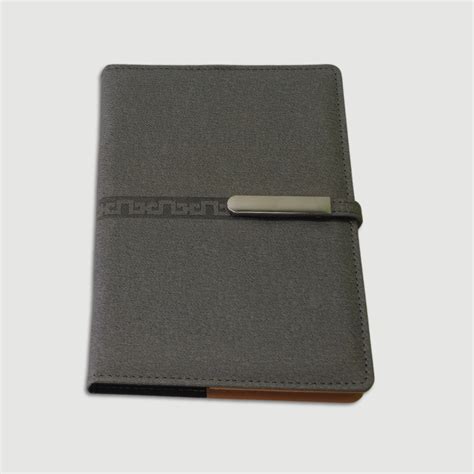 Elegant Gray Notebook With Metal Clasp Zarawy Ts