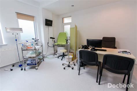 Dr Nahid Hassan Mousavi Medic Primar Ginecologie Lotus Med