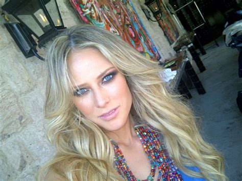Vanessa Huppenkothen Vanessa Huppenkothen Instagram