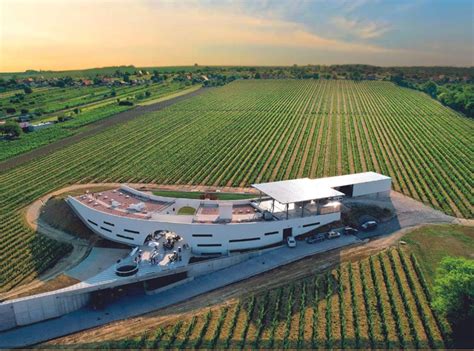 Predium Cesta Z Minulosti Do Budúcnosti Zaujímavosti Koktail Pravda