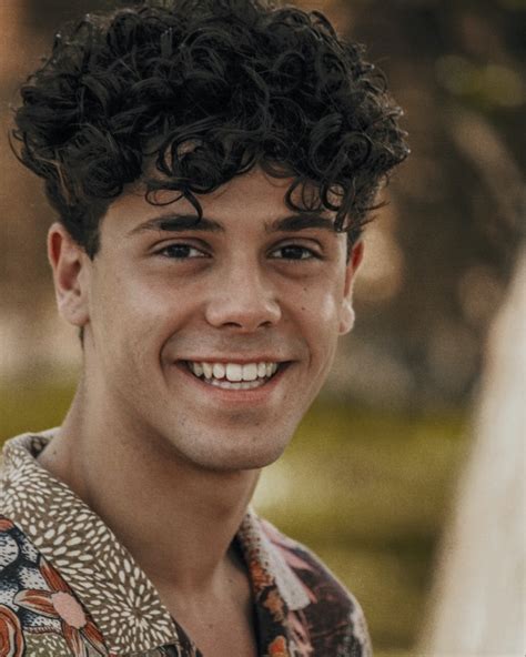 Christian Roberto Alex Pacifico Management