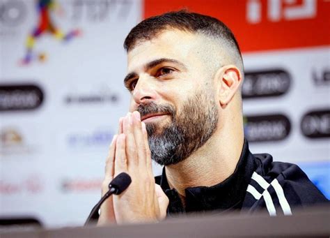 עדן בן בסט הודיע על פרישה ממשחק הכדורגל • הפועל חיפה חי פֹּה תאגיד החדשות של חיפה והסביבה