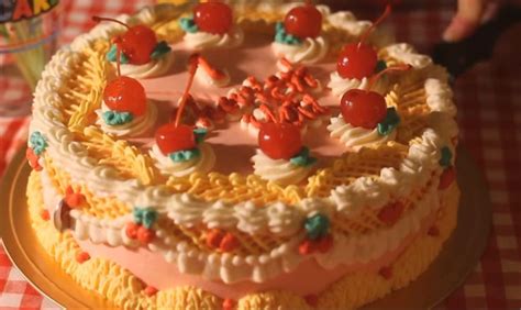 © Benny Cake베니 케이크 Yt Cherry Cake Pecan Cake Cake