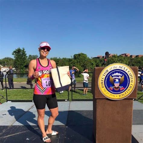Kyrsten Sinema Qualified For Boston Marathon Two Weeks After Becoming