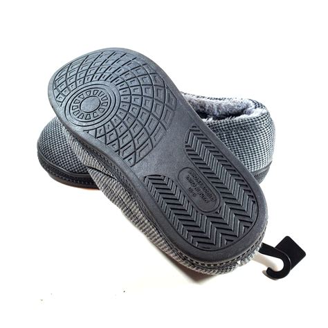 New With Tags Mens Puffy Slippers Grey Size 910 By George Property Room