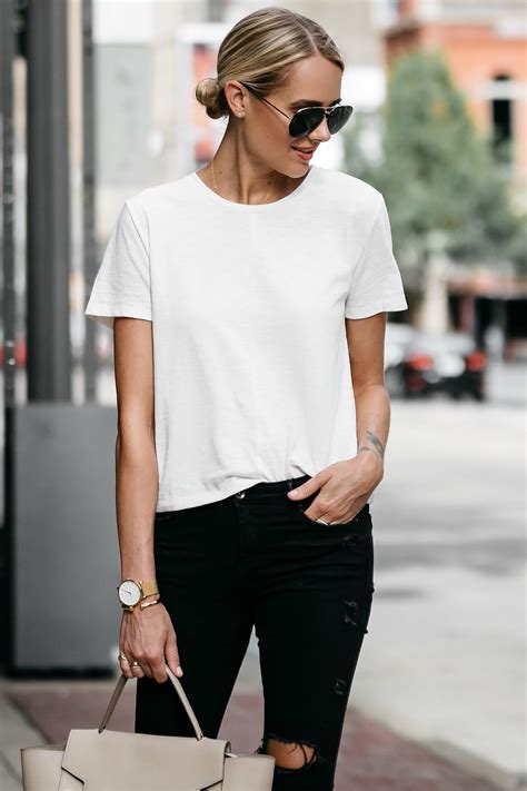 White T Shirt And Jeans Female T Shirt Aus Baumwollemodal Mit Langen
