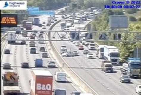 M1 J29 Two Lanes Closed Multi Vehicle Collision And Spillage 60