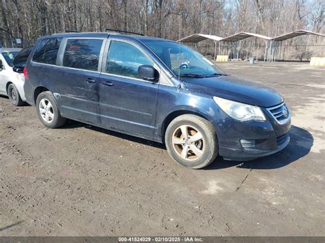 2011 Volkswagen Routan Van 2v4rw5dg3br643077