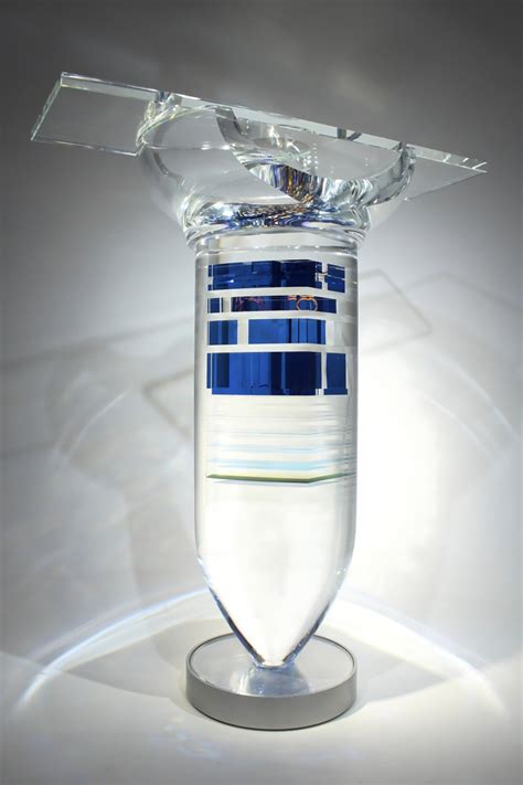 Periclean Light Vessel Toland Sand · Glass Studio