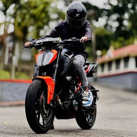 ‎اسوين 🥂‎ Twin Twister • Threads Say More