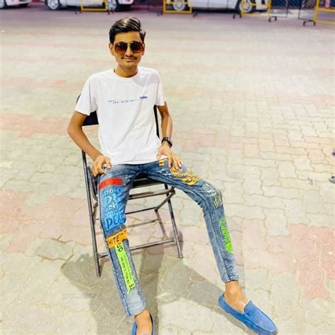 Akshay Akshay (@akshay__barot_07) • Threads, Say more