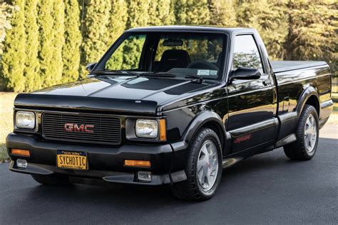 Rare 1991 Gmc Syclone For Sale With 37200 Miles Is One Of The Coolest