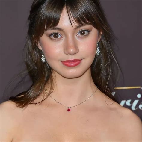 Picture Of Lauren Lindsey Donzis