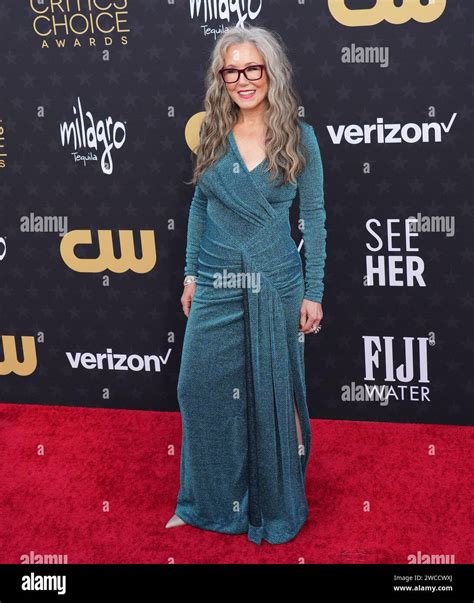 Los Angeles Usa 06th Dec 2022 Mary Mcdonnell Arrives At The 29th