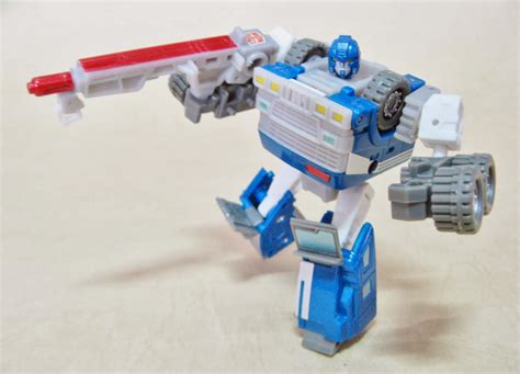 Transformers Cybertron Scout Class Armorhide變形金剛銀河戰士 偵察兵級鐵甲
