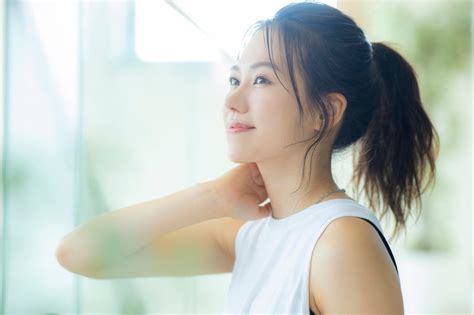 鳳小岳媽媽孫麗翠的「大暑」節氣儀式：如何在盛夏讓自己開花？利用太陽，回歸靜慢生活｜女人迷 Womany