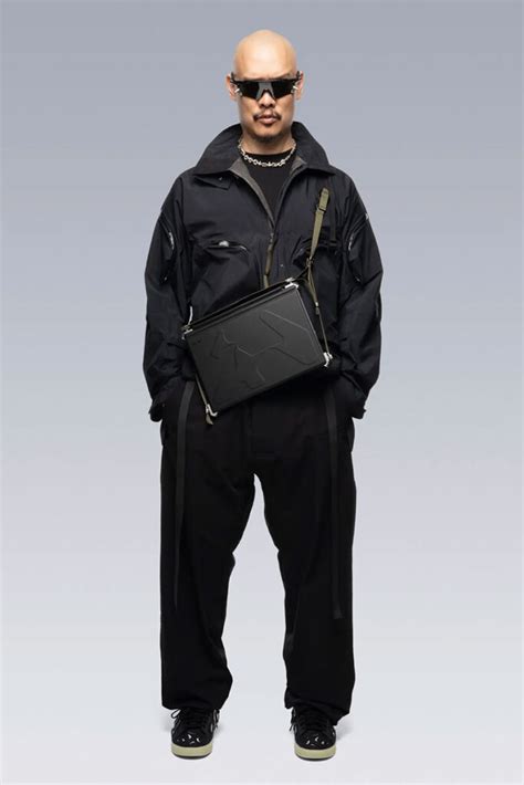 Asus Rog Flow Z Acrnm Rmt Tablet A Stylish Laptop In A Tablet Size Chassis