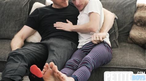 Tiny Twink Bottom Drilled By Top Handsome Hunk In Knee Socks Eporner