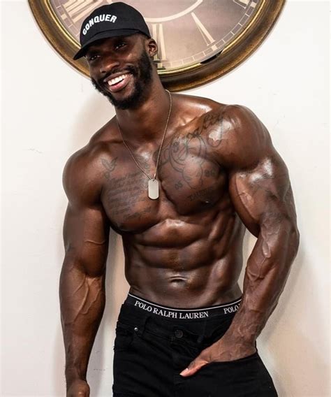 Pin By Al Reid Iii On Fitness Black Bodybuilder Black Muscle Men