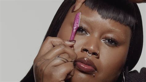 What Does A Shave Mark In The Eyebrow Mean At Ricardo Fletcher Blog