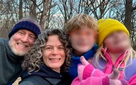Usa Intera Famiglia Uccisa In Campeggio Salvo Solo Un Bambino Di Anni Sky Tg