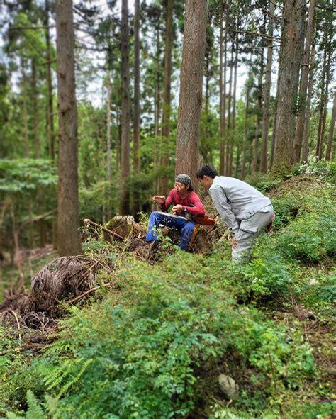 有限会社 愛美林 10月16日~10月18日の3日間地元の高校生がインターシップに訪れました。2日間は実際に現場に