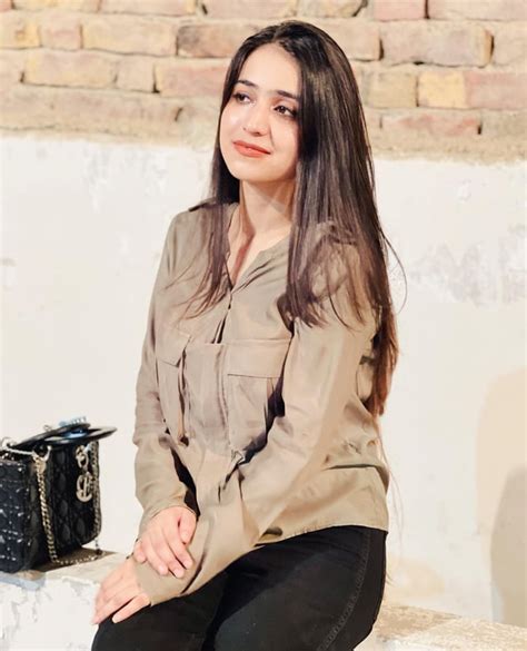 Tazeem R Pakibeauties