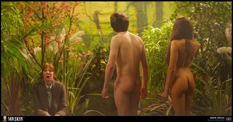 Nude On Netflix Horizon Chapter 1 Melancholia Y Tu Mama Tambien And