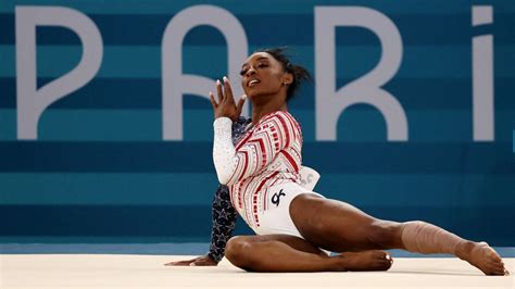 Olympic Moment Of The Day Simone Biles Alone On The Floor Completes An Incredible Comeback