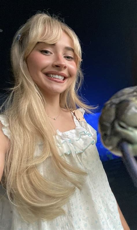 Pin By Trinity On Brina 💞😍 Sabrina Carpenter Sabrina Sophia Carpenter