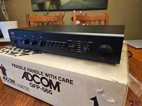 Adcom Gfp 565 Preamplifier Photo 5414126 Canuck Audio Mart