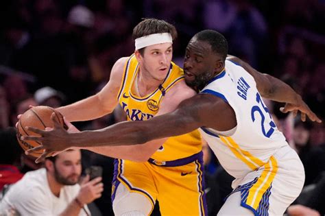 커리 빙의했던 포지엠스키 Vs 리브스돈치치 막판 실수에 눈물