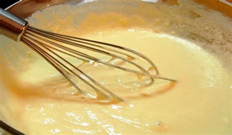 არაფერია იმაზე უკეთესი ვიდრე სურნელოვან ჩაისთან სურნელოვანი ნამცხვარი მინანქართან ერთად კი