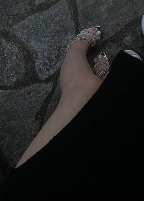 Come And Rub My Sexy Feet R Egirlfeet