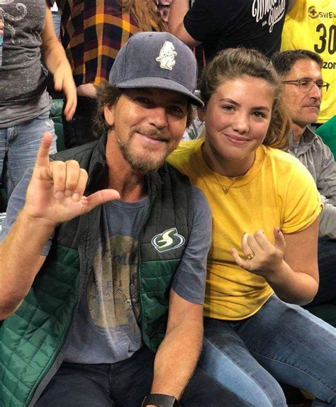 Eddie Vedder And His Daughter Wnba Finals Pearl Jam Pearl Jam Eddie