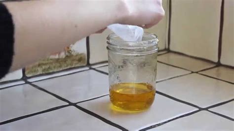 2015 Diy Natural Deodorant Tutorial In 60 Seconds Youtube