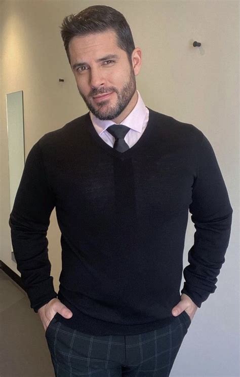 Pin By Renan Roberto On Men Metrosexual Men Fashion Formal Men