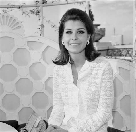 Picture Of Nancy Sinatra