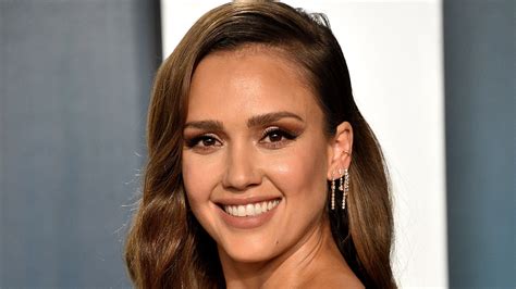 Escuela Secundaria Jessica Alba Jessica Alba Trivia Bio And Age