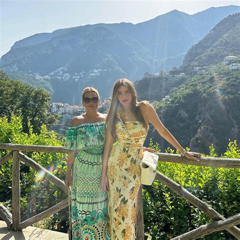 Sofía Vergara Se Deja Ver Guapísima Junto A Camila Morrone ¡hola