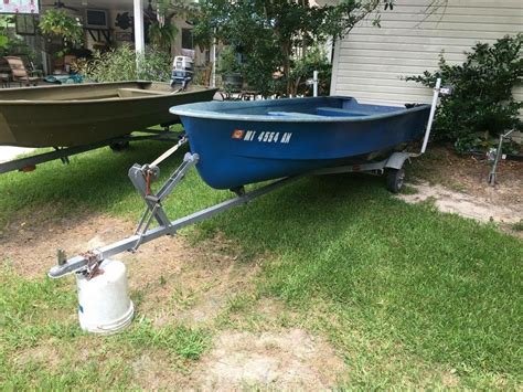 Mitchell Boats Dedicated To The Smallest Of Skiffs