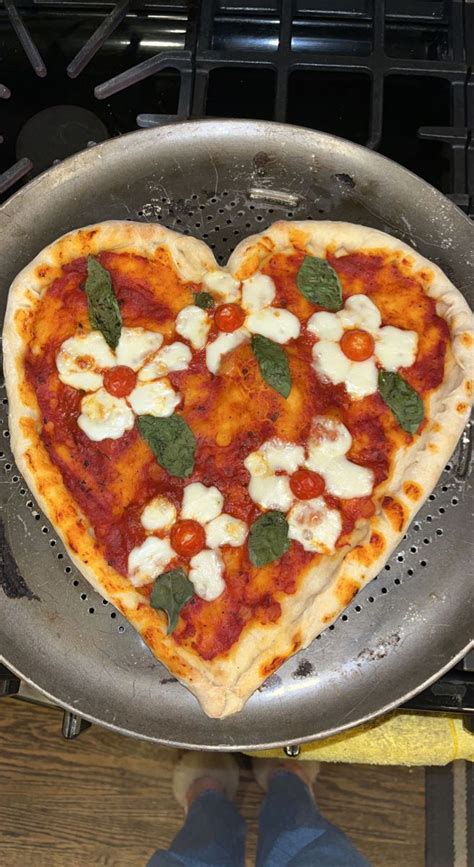 Heart Pizza Artofit
