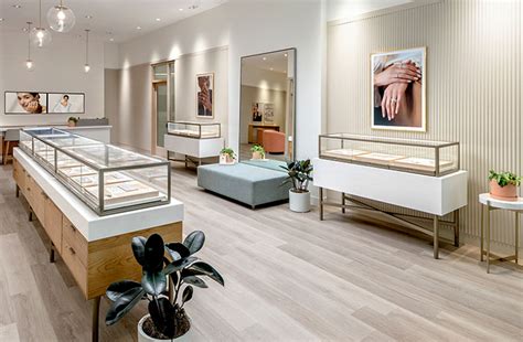 Brilliant Earth Opens 19th Showroom And First Location In Minneapolis