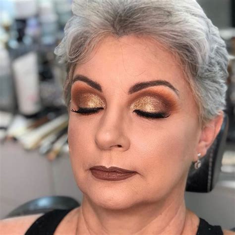 Pin De Eloisa Lopez Medina En Maquillaje Pieles Maduras Maquillaje