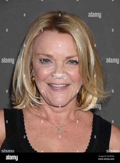 Stephanie Faracy Married