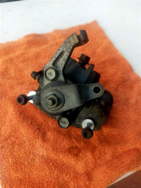 ホンダフォルツァmf06 リアブレーキキャリパー メルカリ