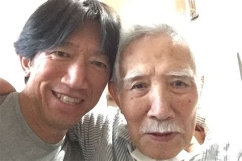 藤村俊二さんの長男が語る「晩年の父」 作り物ではなかった おヒョイさん”のキャラクター、介護中に「親父を深く知ることができました」 マネー