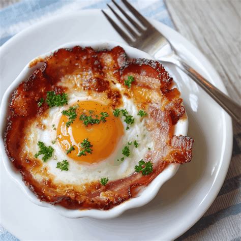 Gebakken Ei Met Spek Uit De Airfryer Voor Lunch Gezondereceptennl